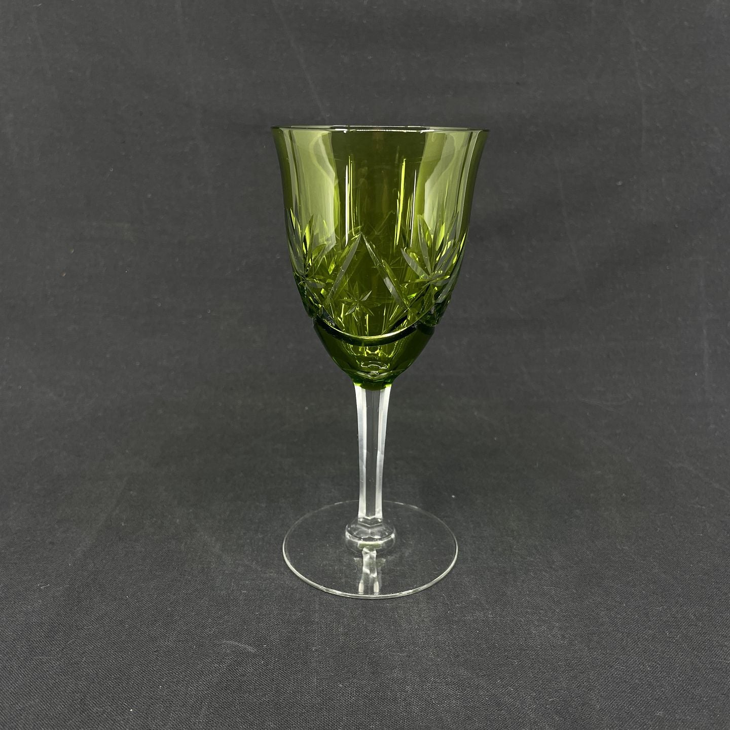 Serge green white wine glass - harstedantik-dk - Harsted Antik